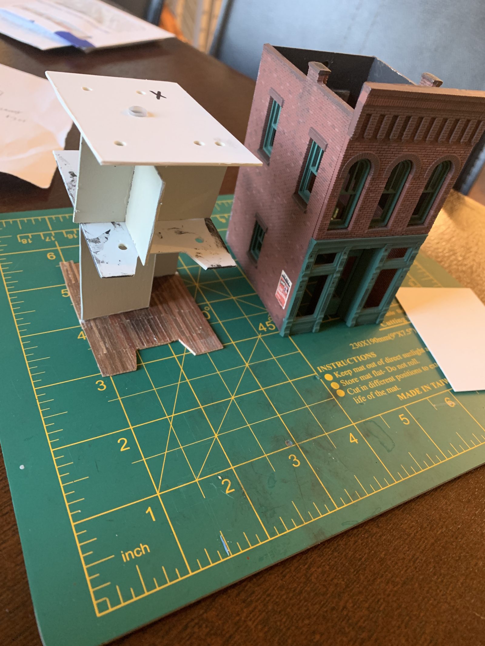 Building 1: Radio Shop – The Smoky City